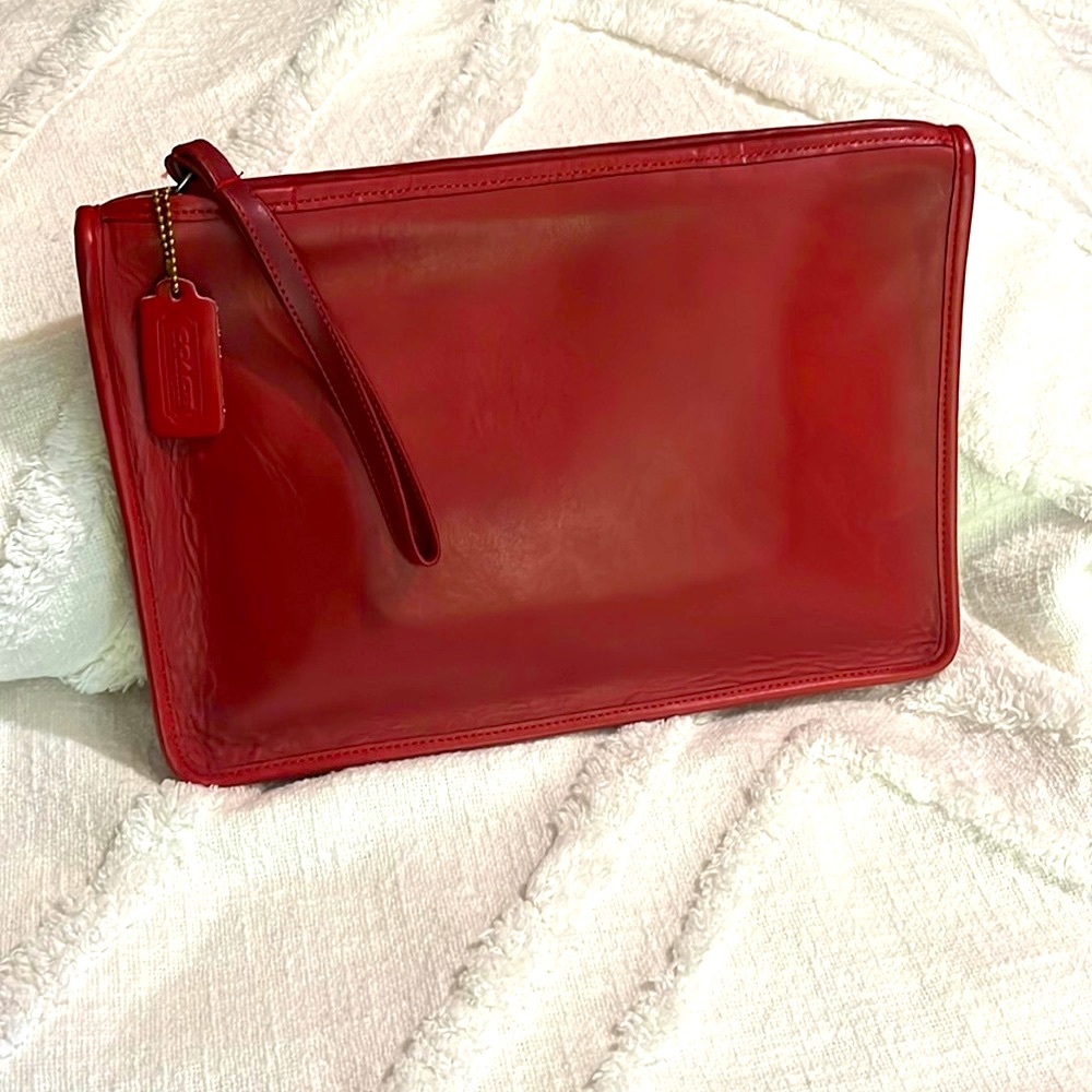 Rare Vintage 70’s Coach Red Clutch - Gem